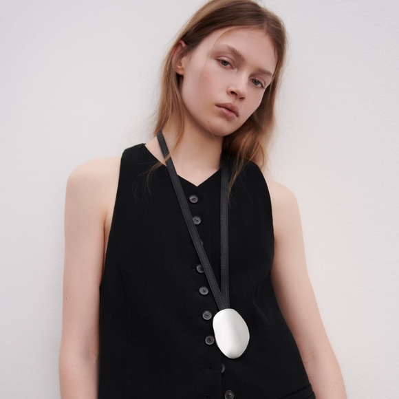 Zara | Jewelry | Zara Limited Edition Multi Purpose Pure Leather With ...